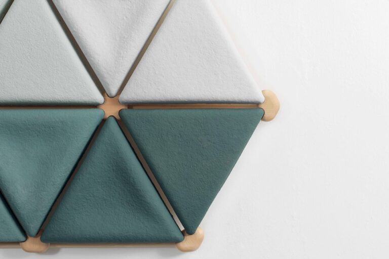 Mogu: Mycelium Acoustic Panels